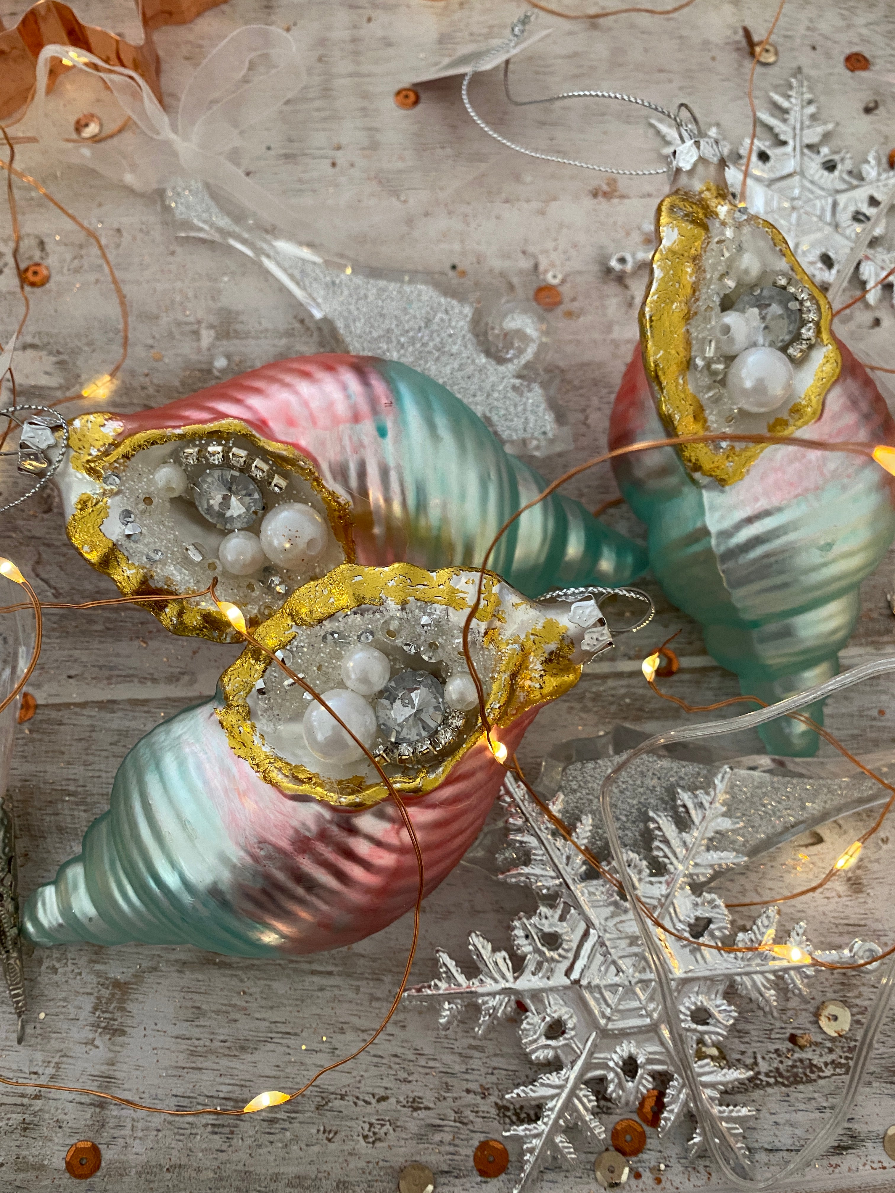 COASTAL THEME – Little Elf Christmas Boutique